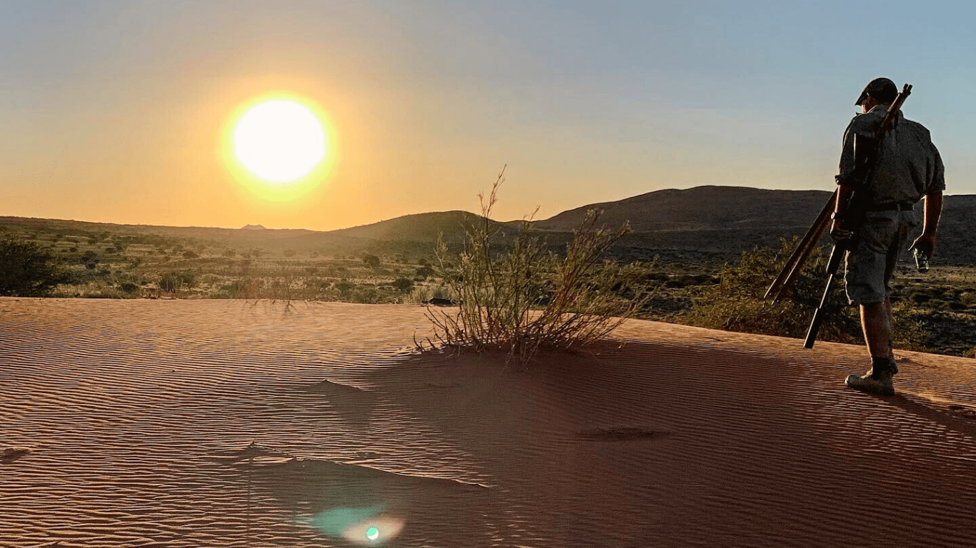 Thuru Safaris – The home of Thuru Game Lodge, Linksfontein Game Lodge ...