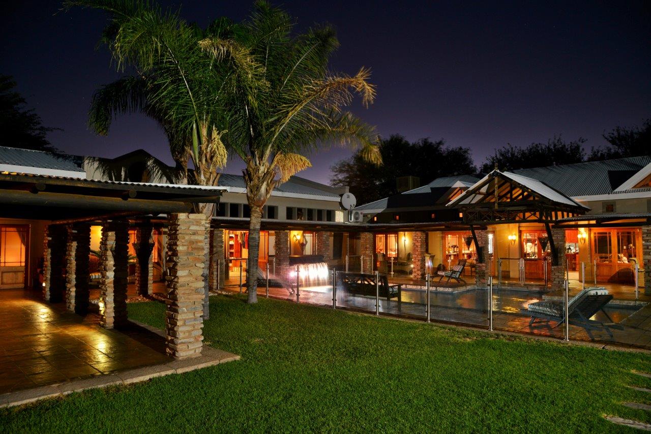 Thuru Game Lodge Luxury Safari - Thuru Safaris