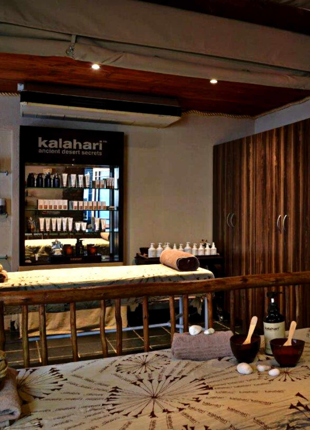 Thuru Game Lodge Luxury Safari - Thuru Safaris